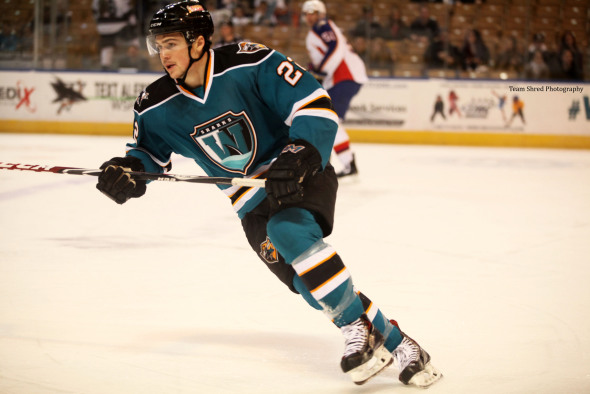 Ryan Carpenter (40) | CollegeHockeyPlayers