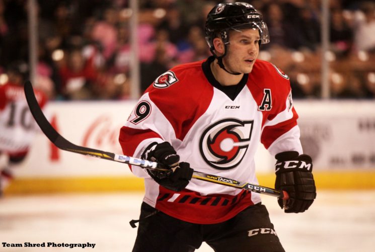 Jesse Schultz (19) | CollegeHockeyPlayers