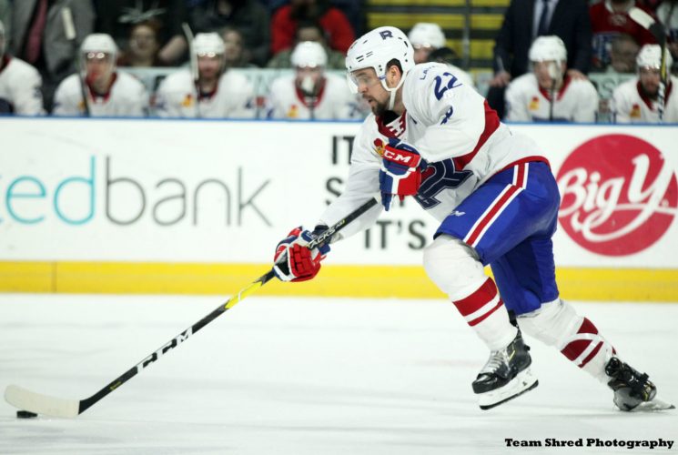 Alex Belzile (22) | CollegeHockeyPlayers