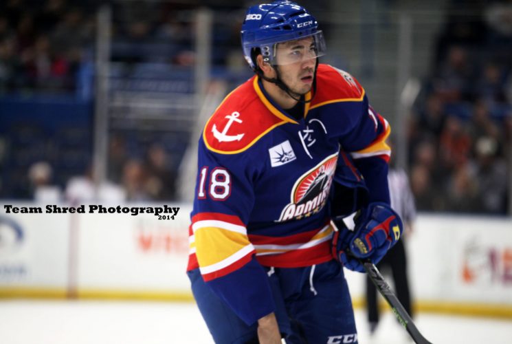 Brandon Yip (18) | CollegeHockeyPlayers