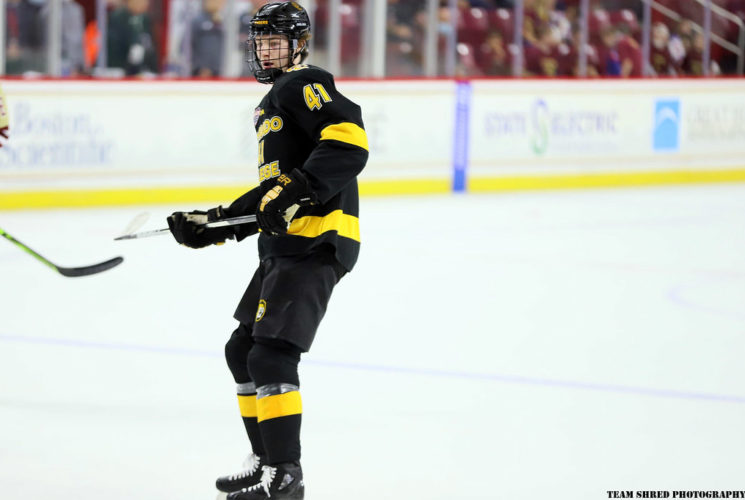 Hunter McKown (41) | CollegeHockeyPlayers